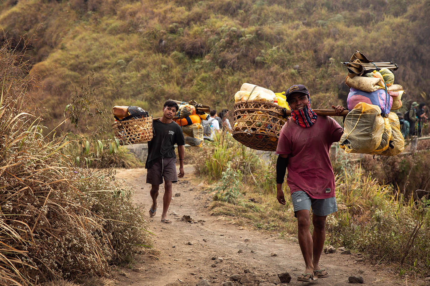 NOTRE TREK AU MONT RINJANI À LOMBOK : L’ASCENSION DE L’EXTRÊME - NOMAD ...