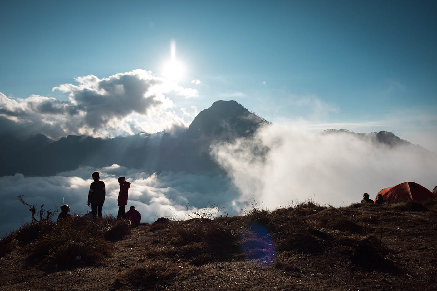 NOTRE TREK AU MONT RINJANI À LOMBOK : L’ASCENSION DE L’EXTRÊME - NOMAD ...